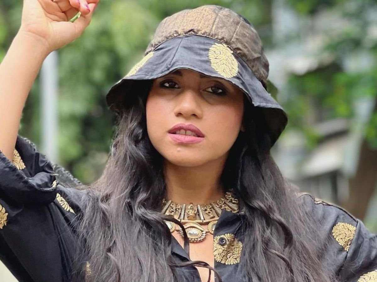 Singer Nikhita Gandhi Reveals Her Upcoming Projects on Jay Ho Show