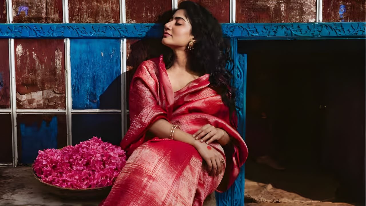 Sai Pallavi Replaces Deepika Padukone in Prabhas’ Kalki 2? Here’s What ...