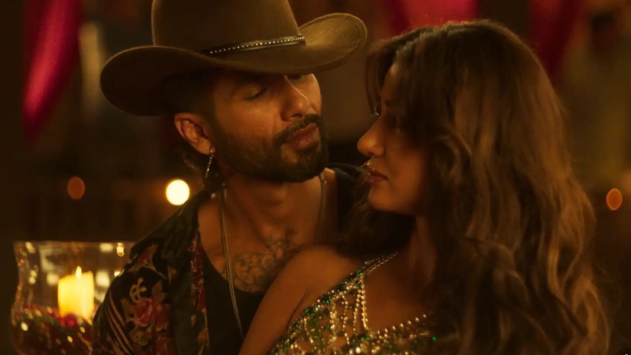 Aashiqon Ki Colony Song: Shahid Kapoor and Disha Patani Set the Dance ...